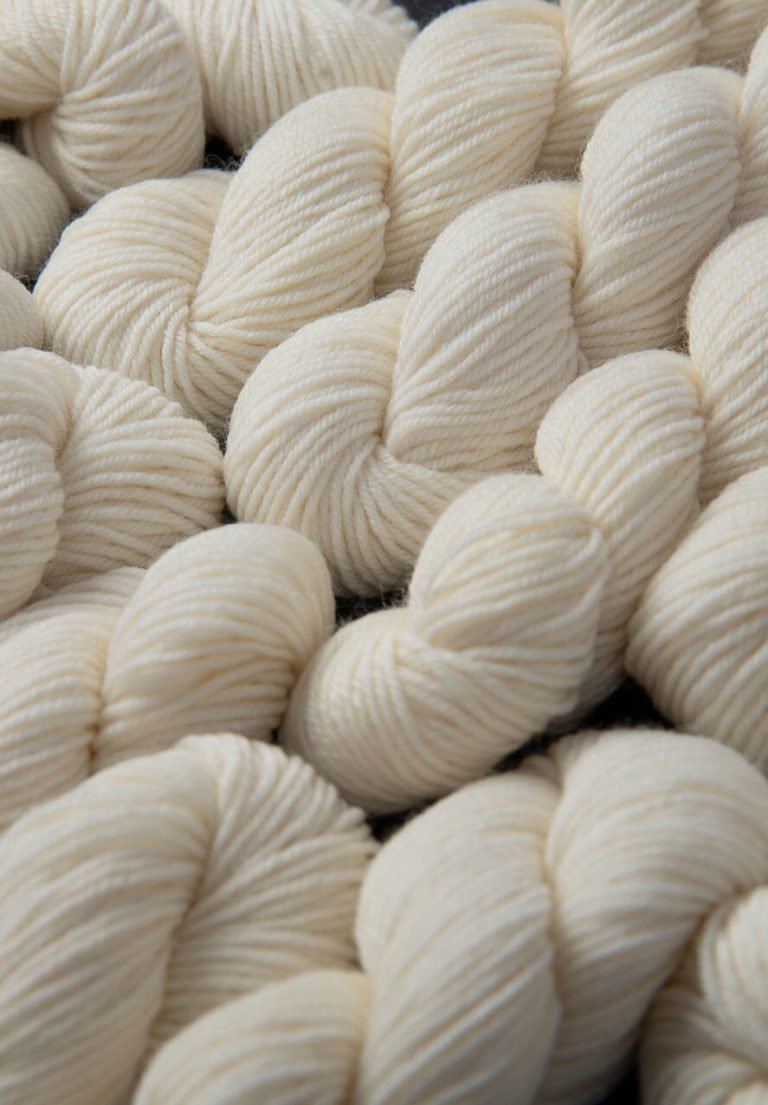 Snowdrift Select Minis - Knomad Yarn